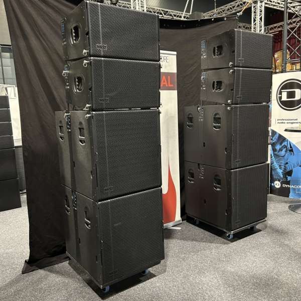 NEXT Line Array System LA122A 2x2 aktiv Ground-Stack B-Ware NEXT Line ...