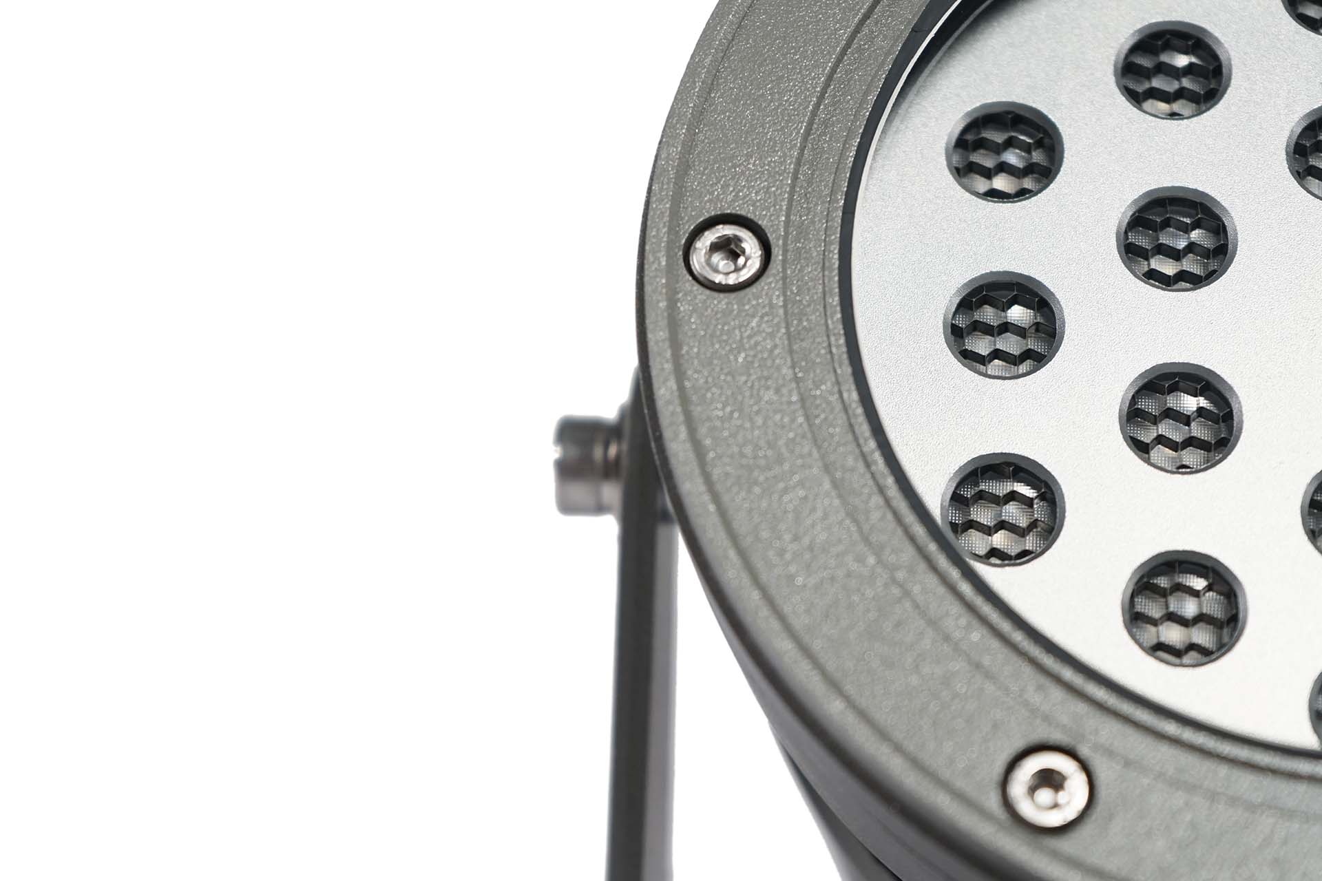 FOS Arc Spot 40 - RGBW LED Scheinwerfer IP66 Outdoor für Installationen ...