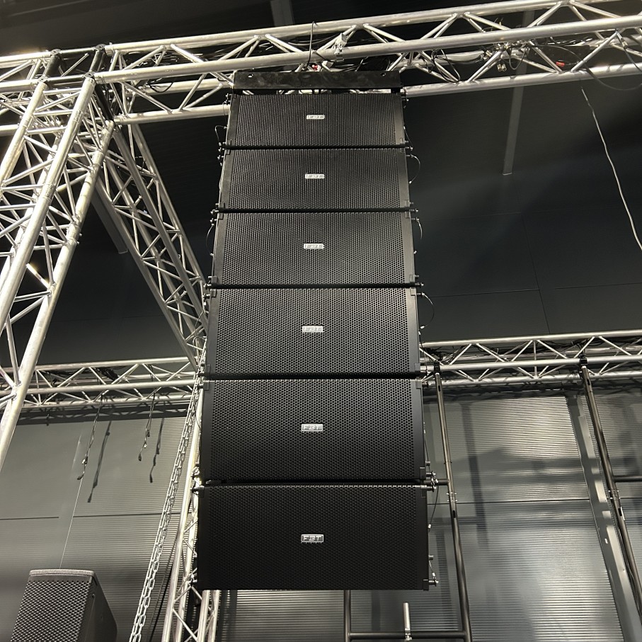 FBT MUSE 210LA Line Array 6er SET B-Ware FBT MUSE 210LA Line Array 6er ...