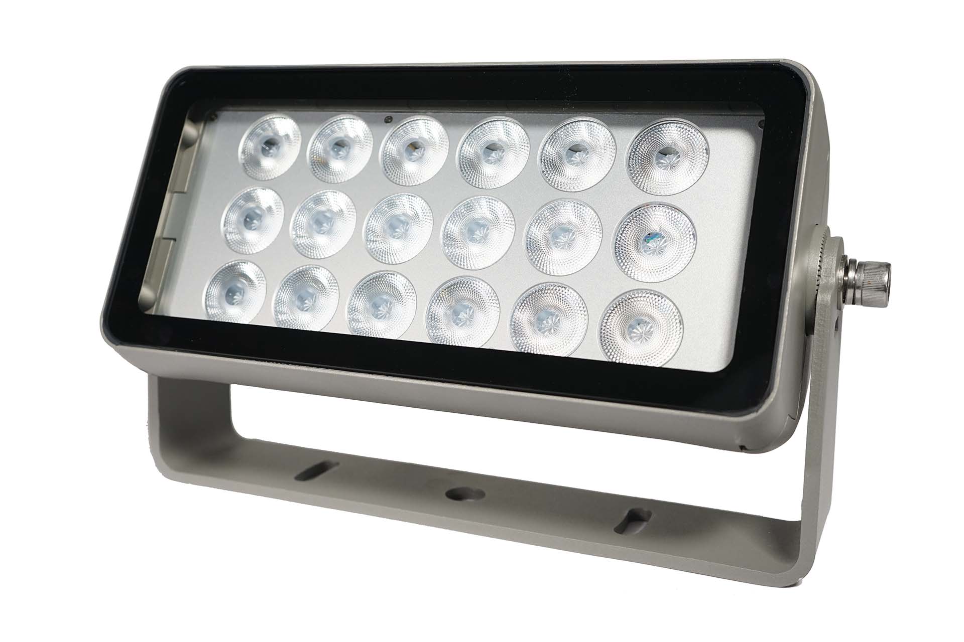 FOS Arc Wash 150 - RGBW LED Wall-Washer IP66 Outdoor für Installationen ...